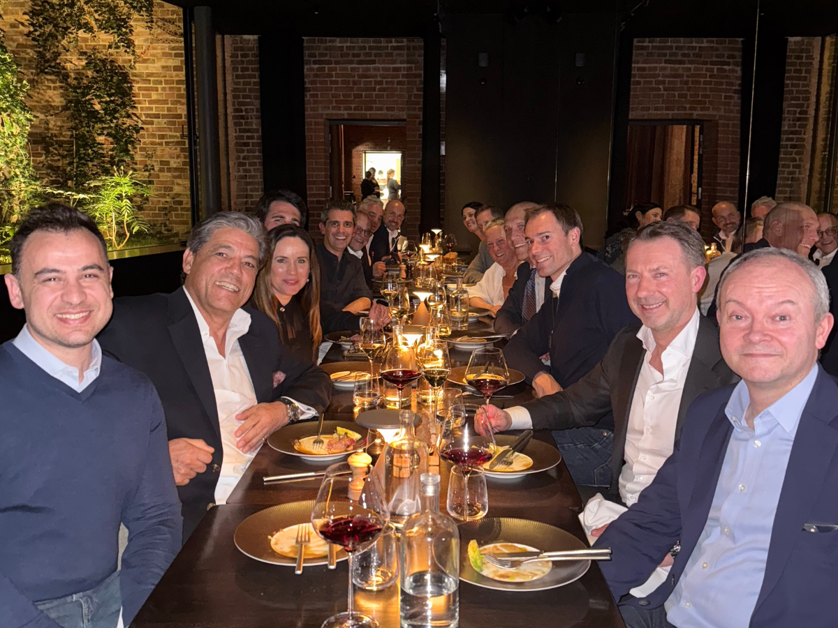 Roger Joins the Branded Residences Dinner at IHIF 2025 - News - RLA Global